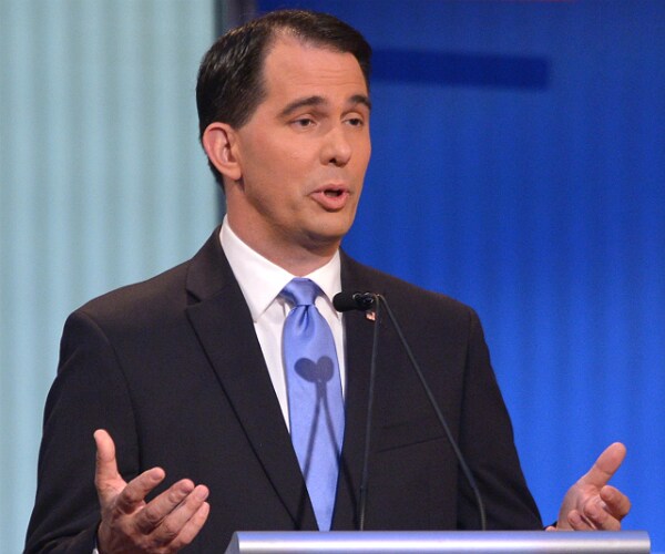 Scott Walker: I'm Going to Talk About Hillary Clinton | Newsmax.com