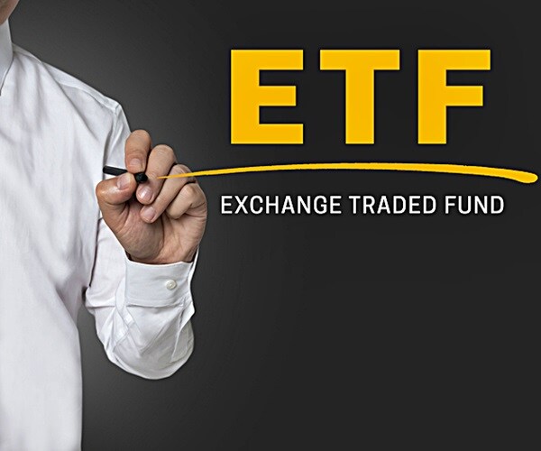 Fed Says It Will Begin Buying Corporate-Debt ETFs on Tuesday | Newsmax.com