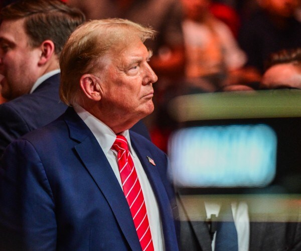 If Its Ground Troops Don't Self-Destruct, Populism Can Thrive | Newsmax.com