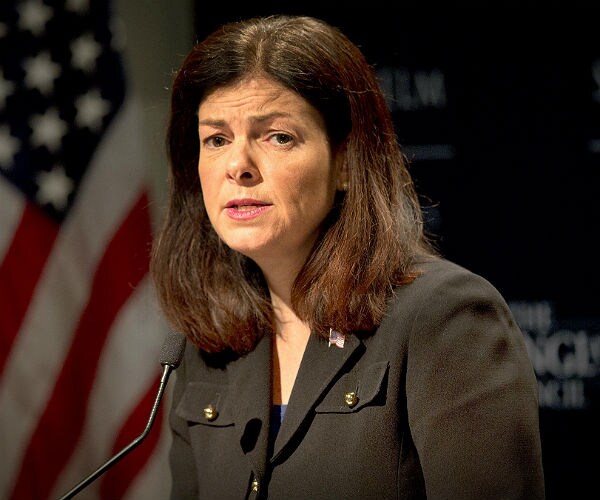 Sen. Kelly Ayotte: Will Vote Trump But Not Endorsing Him | Newsmax.com