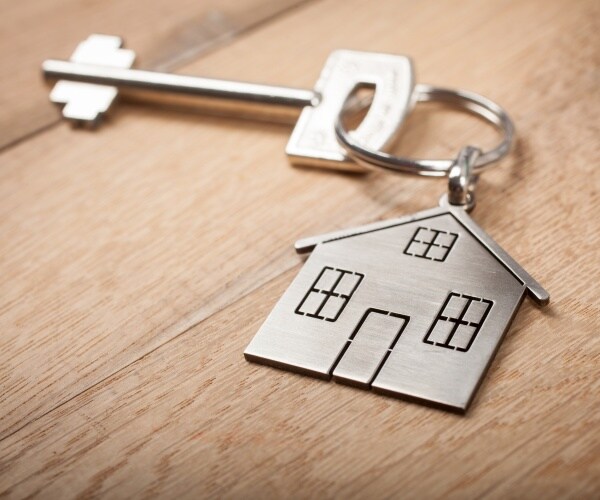 Pending Home Sales Hit Record Low Since 2001 | Newsmax.com