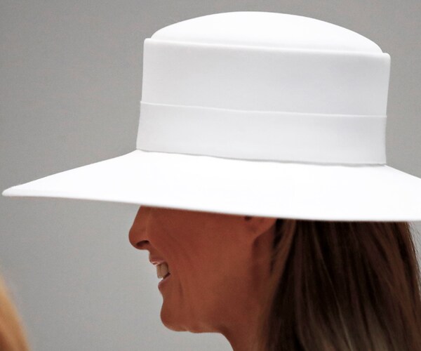 Hat Tops Off Melania's Heads of State Turning Outfit | Newsmax.com