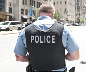 Chicago Police Unveil Long-Awaited Foot Pursuit Policy | Newsmax.com