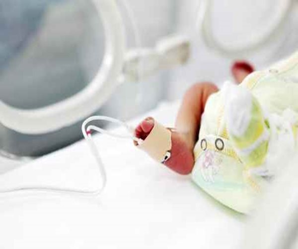 1 1/2 Pound Baby Born on Cruise Ship Beats Odds to Survive | Newsmax.com