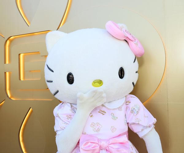 Hello Kitty Is Not a Cat, Creators Reveal | Newsmax.com