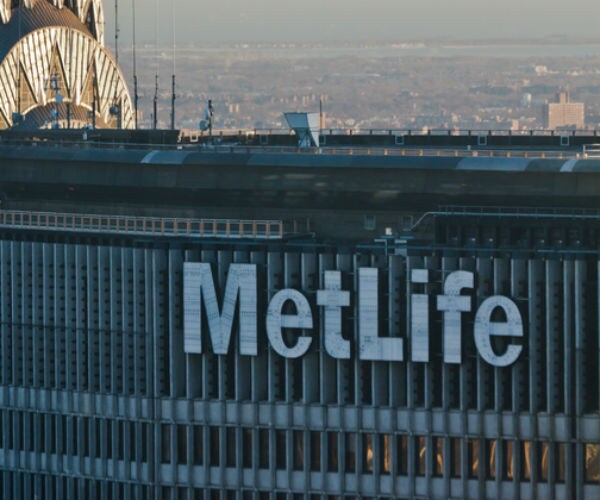 Metlife Says it Failed to Pay Some Pensions, Flags Hit to Reserves ...