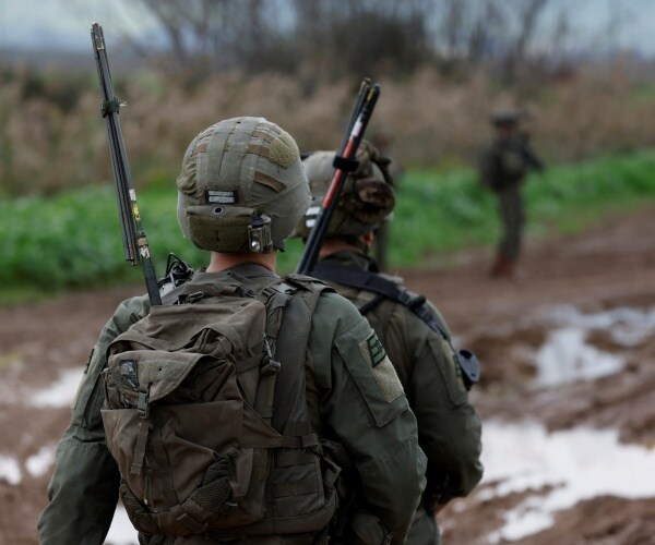 Hezbollah Missile Wounds 3 IDF Soldiers | Newsmax.com