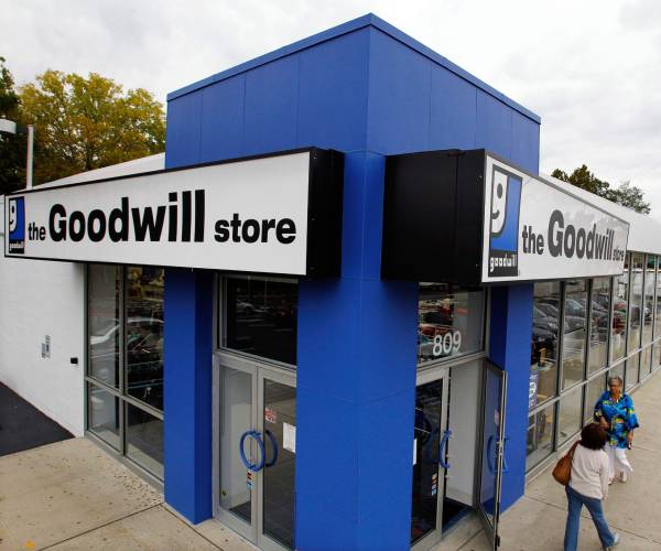 Human Skull Found at Goodwill, Deemed Historic | Newsmax.com