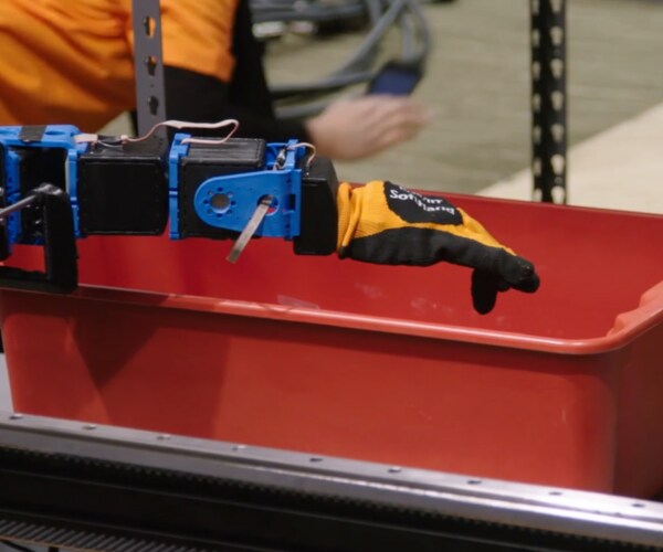 Amazon Robot Picking Challenge Showcases Automated Warehouse Workers ...