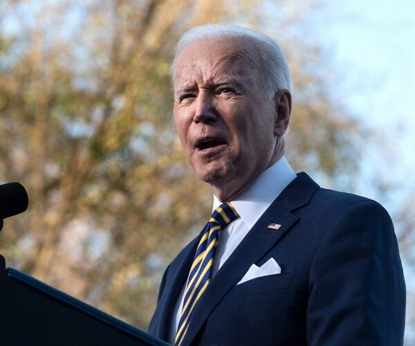 Biden Lies About Giving WWII Vet Uncle a Purple Heart | Newsmax.com