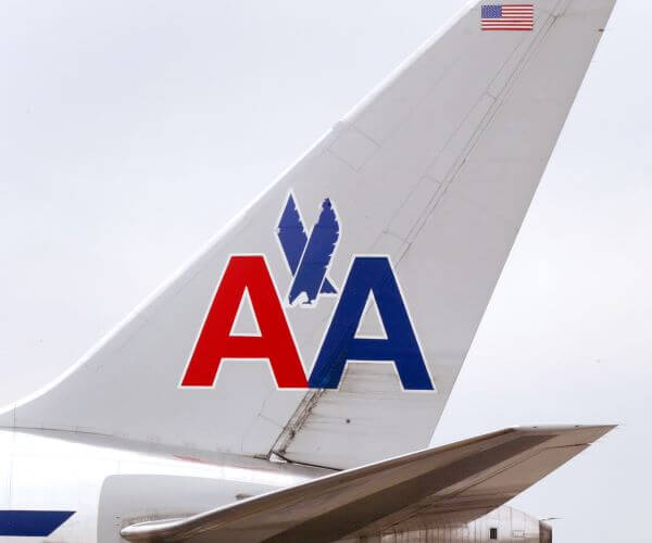 American Airlines Pilots Approve New Contract | Newsmax.com