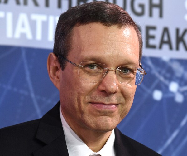 Avi Loeb to Newsmax: Forty Percent Chance Comet Is Alien Tech | Newsmax.com