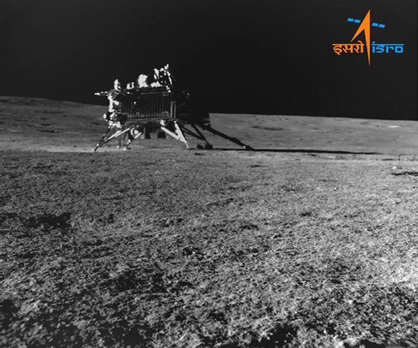 India's Moon Rover Completes Its Walk. Scientists Analyzing Data ...