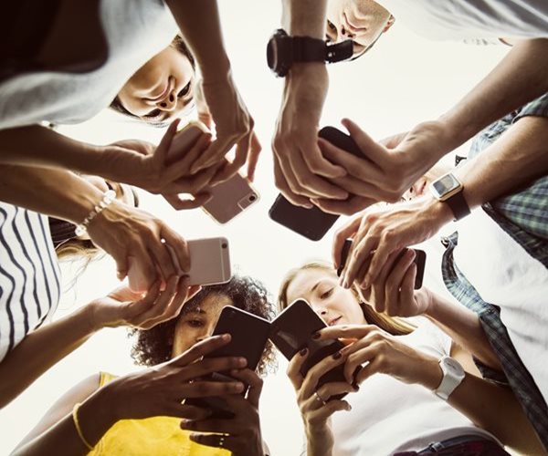 FTC: Social Media Users Have Scant Control Over Their Data | Newsmax.com