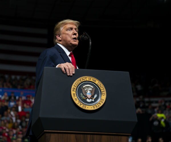 Gallup Poll: Trump Approval Rating Holds Steady at 49% | Newsmax.com