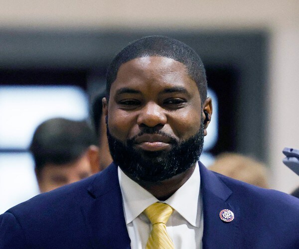 Byron Donalds to Newsmax: Credit DeSantis for Idalia Response | Newsmax.com