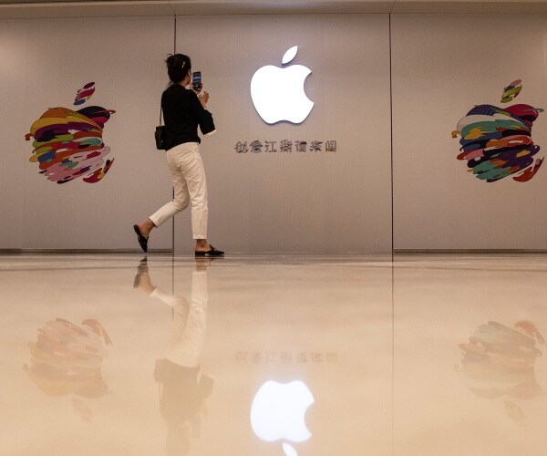 Report: Apple Dropping 'Made in Taiwan' Labeling to Appease Beijing ...
