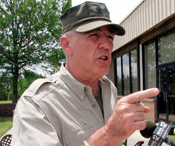 Actor R. Lee Ermey Dies At 74 | Newsmax.com