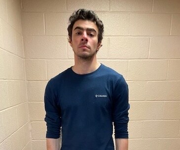 CEO Killer Suspect Had Back Pain, Ghosted Friends: Report | Newsmax.com