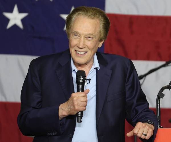 Perry Johnson Hits 40,000 Donors, Key for GOP Debates | Newsmax.com