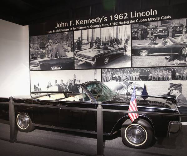 Docs: CIA Had Contact With Oswald Before JFK's Assassination | Newsmax.com