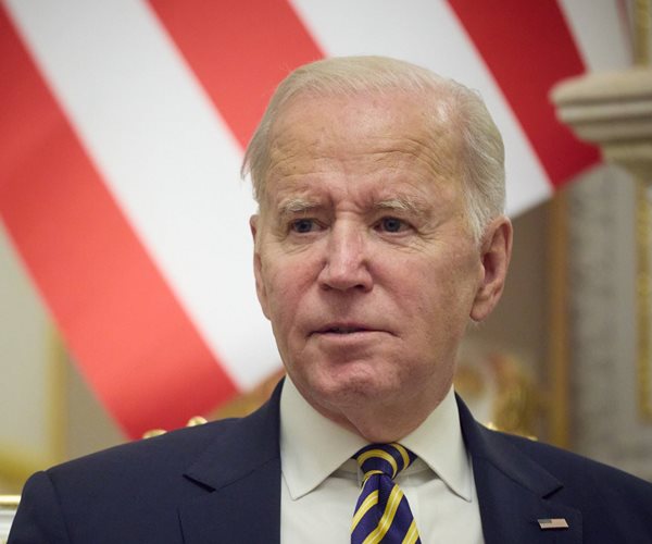 Biden Vetoes Bill Undoing New Water Regulations | Newsmax.com