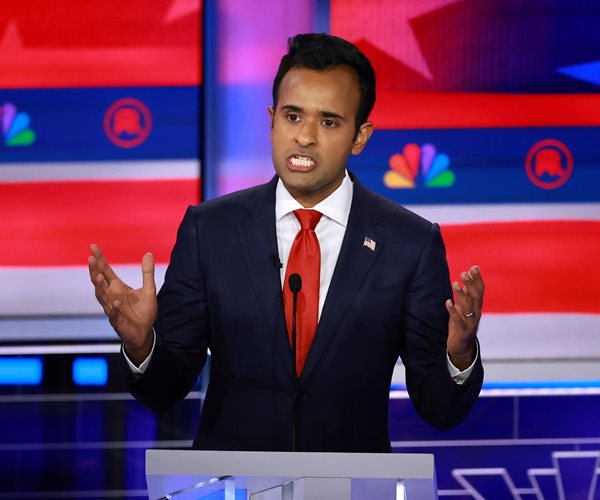 Top Ramaswamy Aide Leaving for Trump Campaign | Newsmax.com