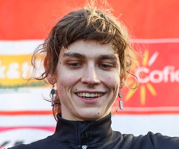 Trans Cyclist Wins Elite N.C. Race by 5 Minutes | Newsmax.com