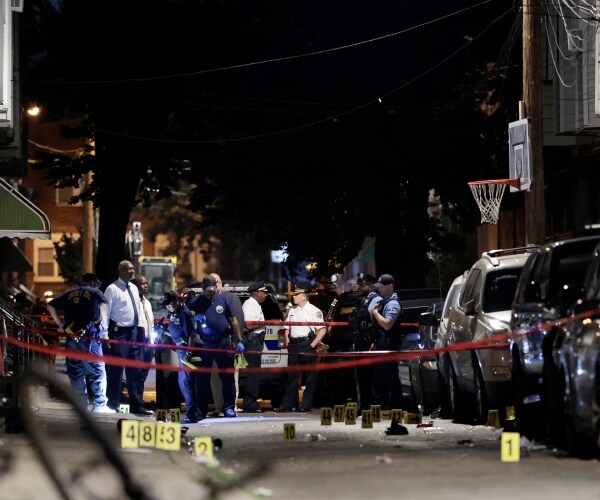 3 Dead, 9 Injured In Philly Mass Shooting | KTIK-FM