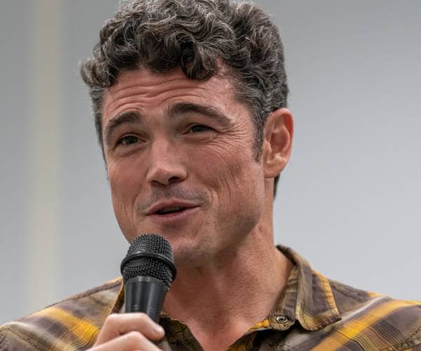 Trump Nominates Joe Kent to Lead Counterterrorism Center | Newsmax.com