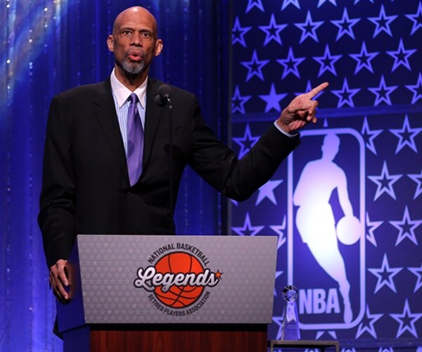 Abdul-Jabbar's Son Arrested for Allegedly Stabbing Neighbor | Newsmax.com