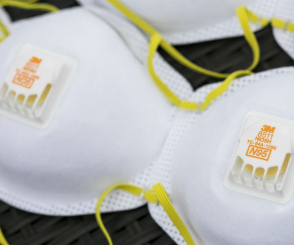 Masks Hinder Communication of Hard of Hearing | Newsmax.com