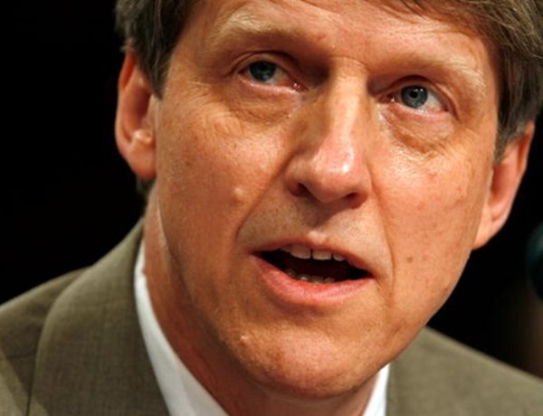 Yale's Shiller: There's So Much Disagreement About Investing Because ...