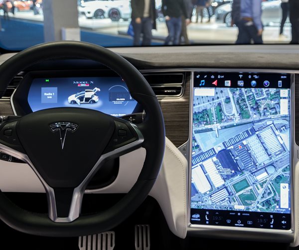 Tesla Workers Shared Sensitive Images Filmed by Cars | Newsmax.com