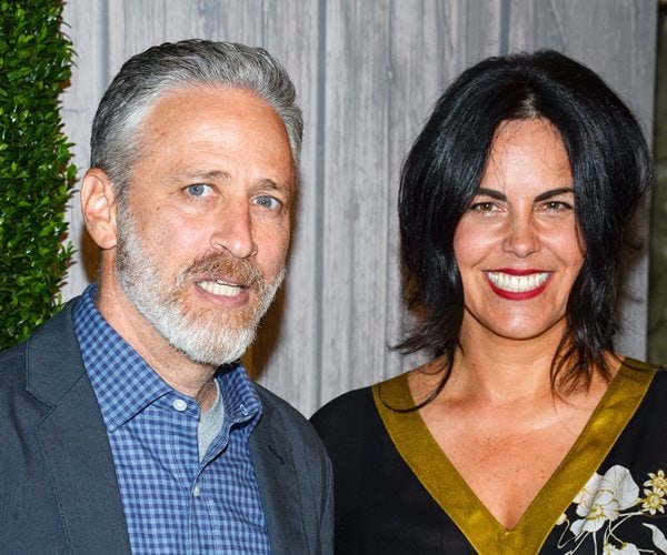 After Comedy, Jon Stewart to Start Animal Sanctuary | Newsmax.com