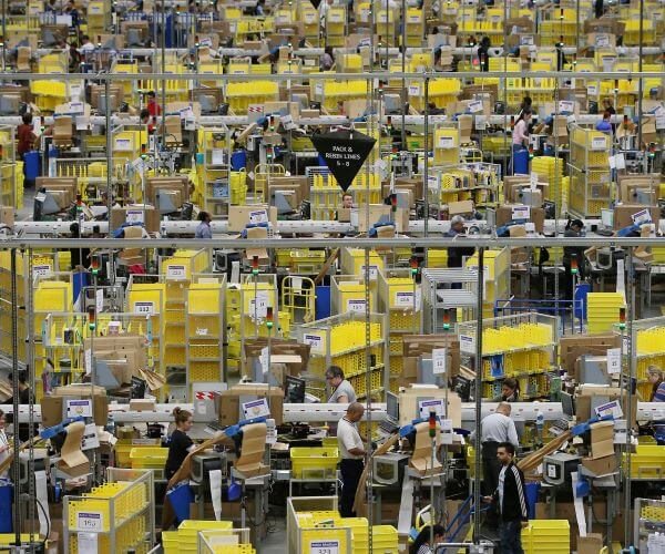 Amazon Failed to Record Warehouse Injuries: OSHA | Newsmax.com