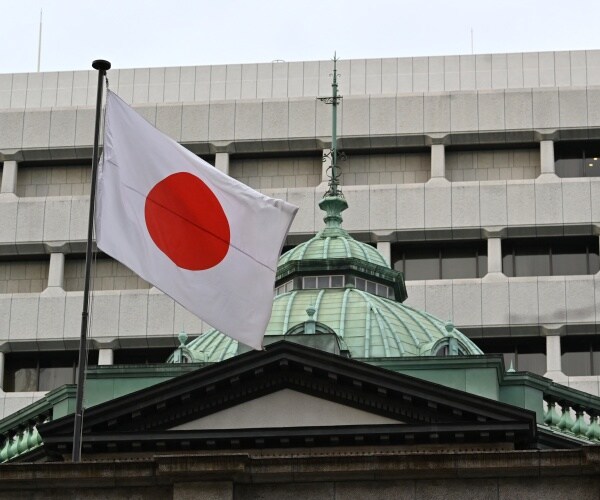 Japan Sends Envoy to China in Bid to Calm Escalating Spat | Newsmax.com