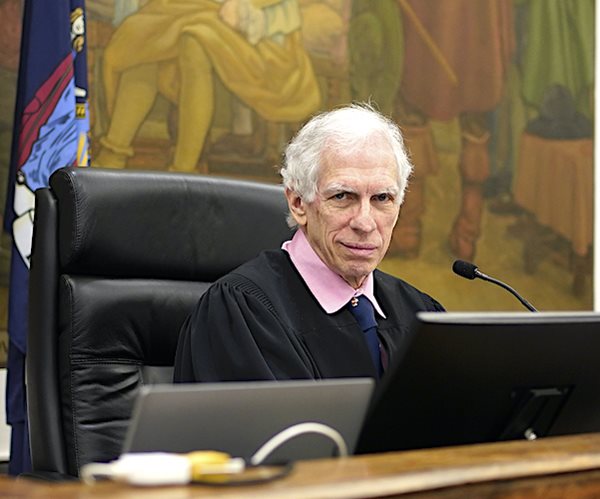 N.Y. Judge Orders Trump to Disclose Bond Efforts | Newsmax.com