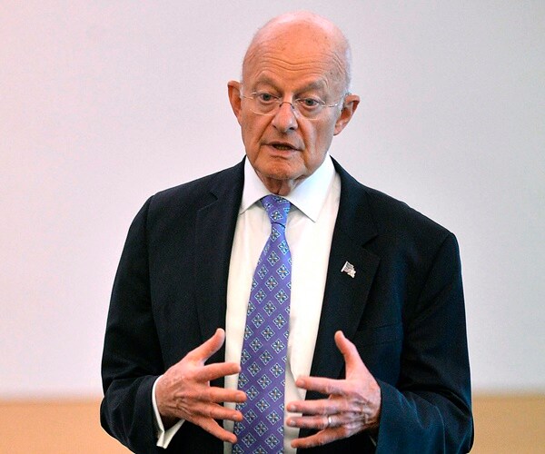 James Clapper: We Cannot Stop 'Worrying About ISIS' | Newsmax.com