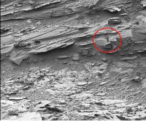 Ghostly Object in NASA Photo, AKA 'Woman' on Mars, Most Likely Dust in ...