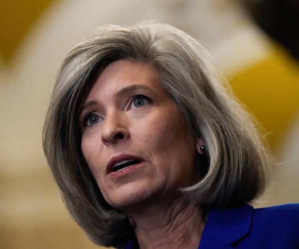 Joni Ernst to Newsmax: Harris Has 'No Accomplishments' | Newsmax.com