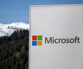 Report: Microsoft Execs Have Ties to Censorship Efforts | Newsmax.com