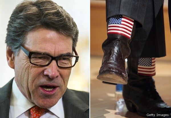 Gov. Rick Perry Gives His Cowboy Boots the Boot | Newsmax.com