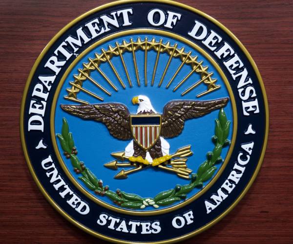 Pentagon: 5,400 Civilian Workers to Be Cut Next Week | Newsmax.com