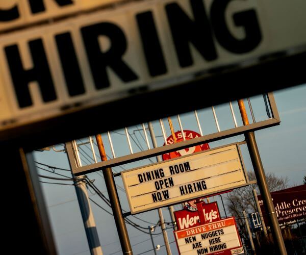 US Weekly Jobless Claims Rise to 11-Month High | Newsmax.com