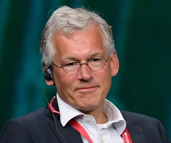 Philips Parts Ways With CEO in Midst of Massive Recall | Newsmax.com