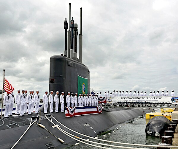 How Do SEALs Exit a Sub? Through a Covert 'Lockout Trunk' | Newsmax.com