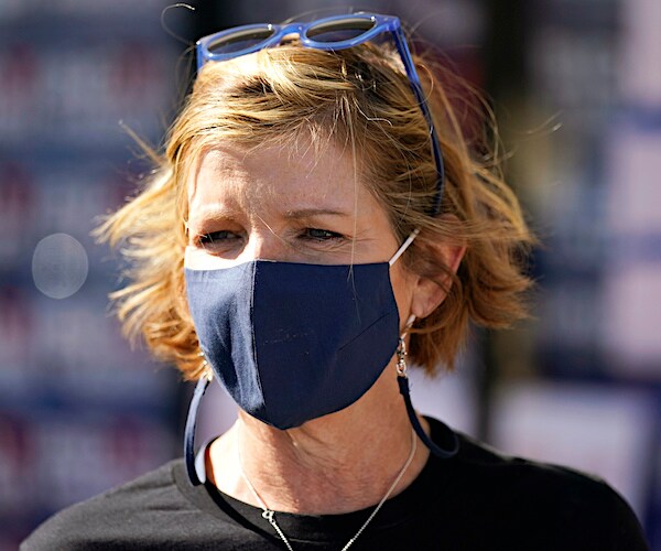 Nevada Dem Reps. Susie Lee, Steven Horsford Reelected | Newsmax.com