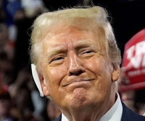 Pollster Towery Predicts Trump Wins in Ga., Mich., N.C. | Newsmax.com