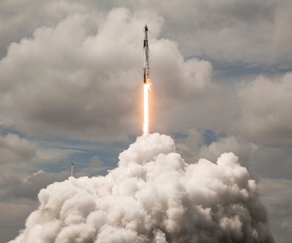 SpaceX Uses Rocket Dominance to Boost Starlink | Newsmax.com